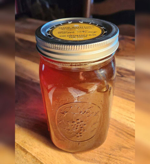 ONE QUART OF HOMESTEAD HONEY - Magnalia Homestead Foundation